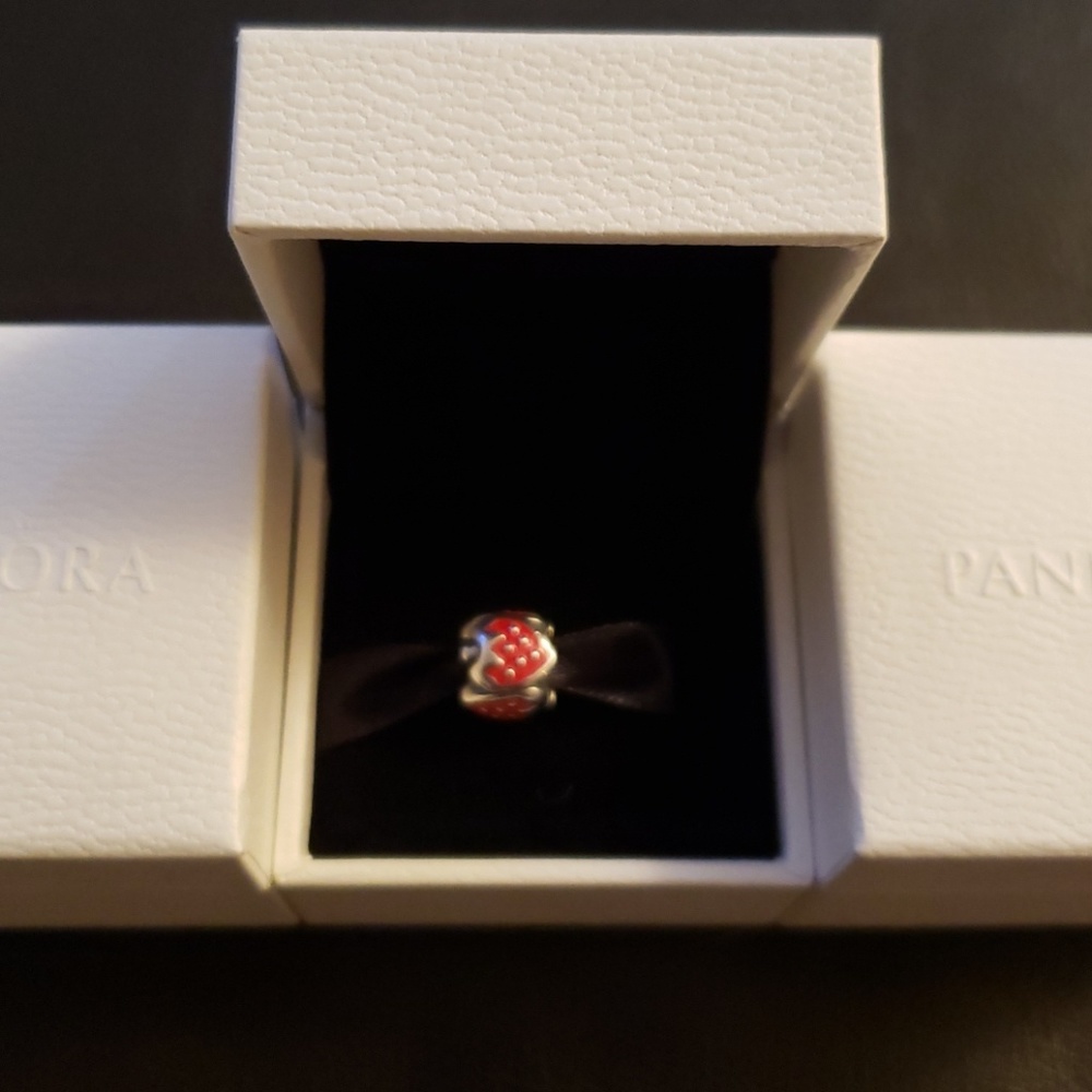 Pandora Sweet Strawberry - Gem